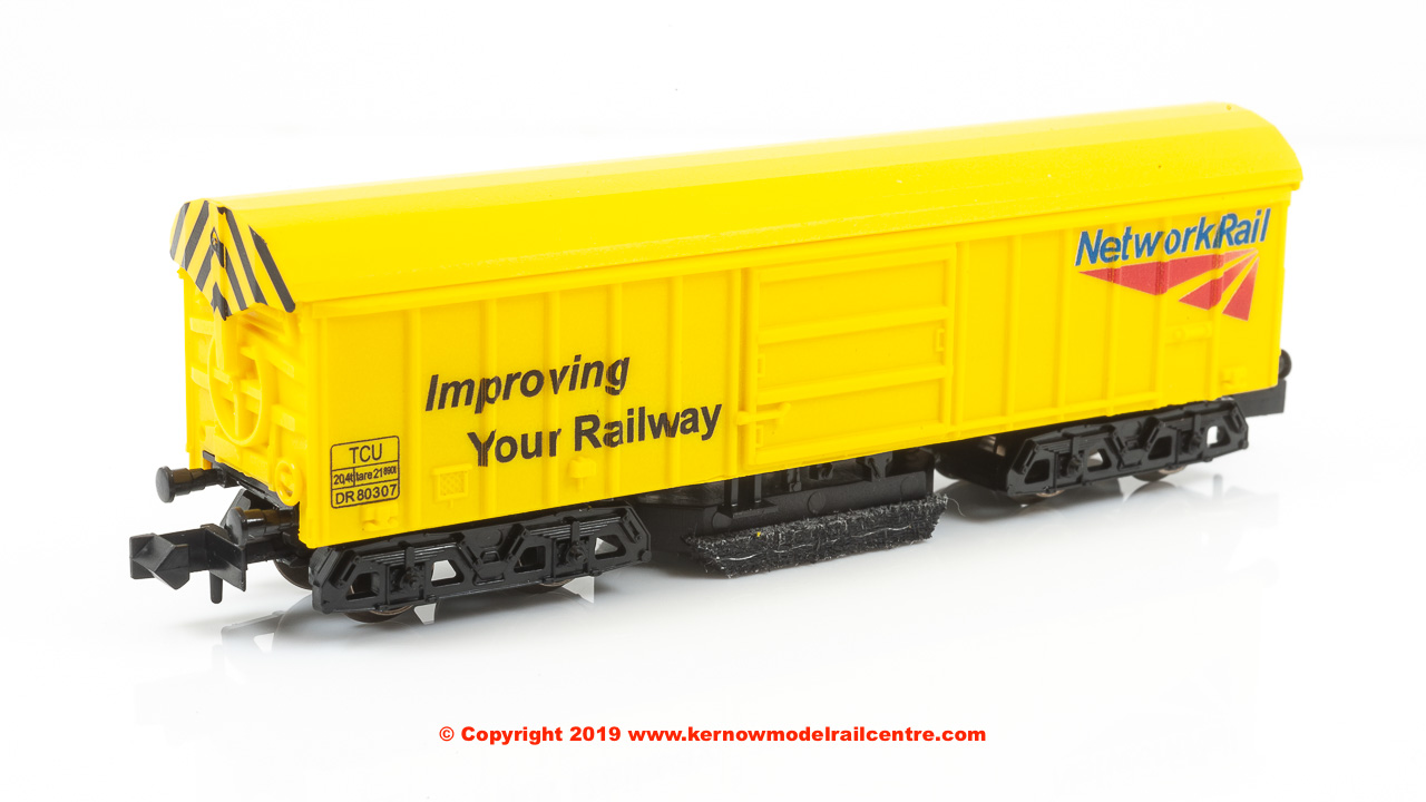 GM2420101 Gaugemaster Network Rail Track Cleaning Wagon