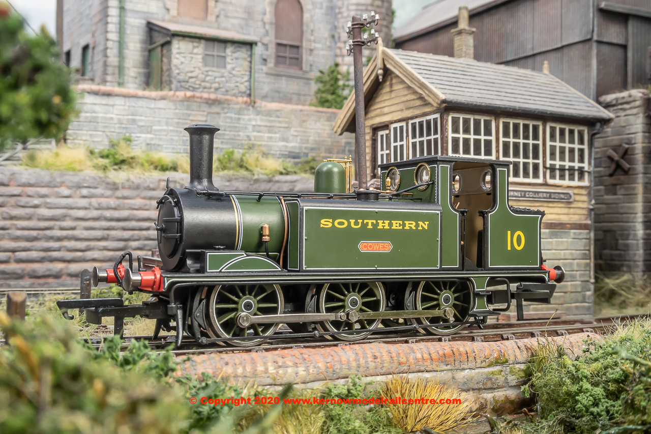 R3812 Hornby Terrier 0-6-0T Steam Locomotive number W10