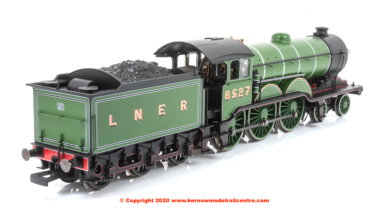 R3544 Hornby Holden B12 Steam Locomotive number 8527 LNER Green