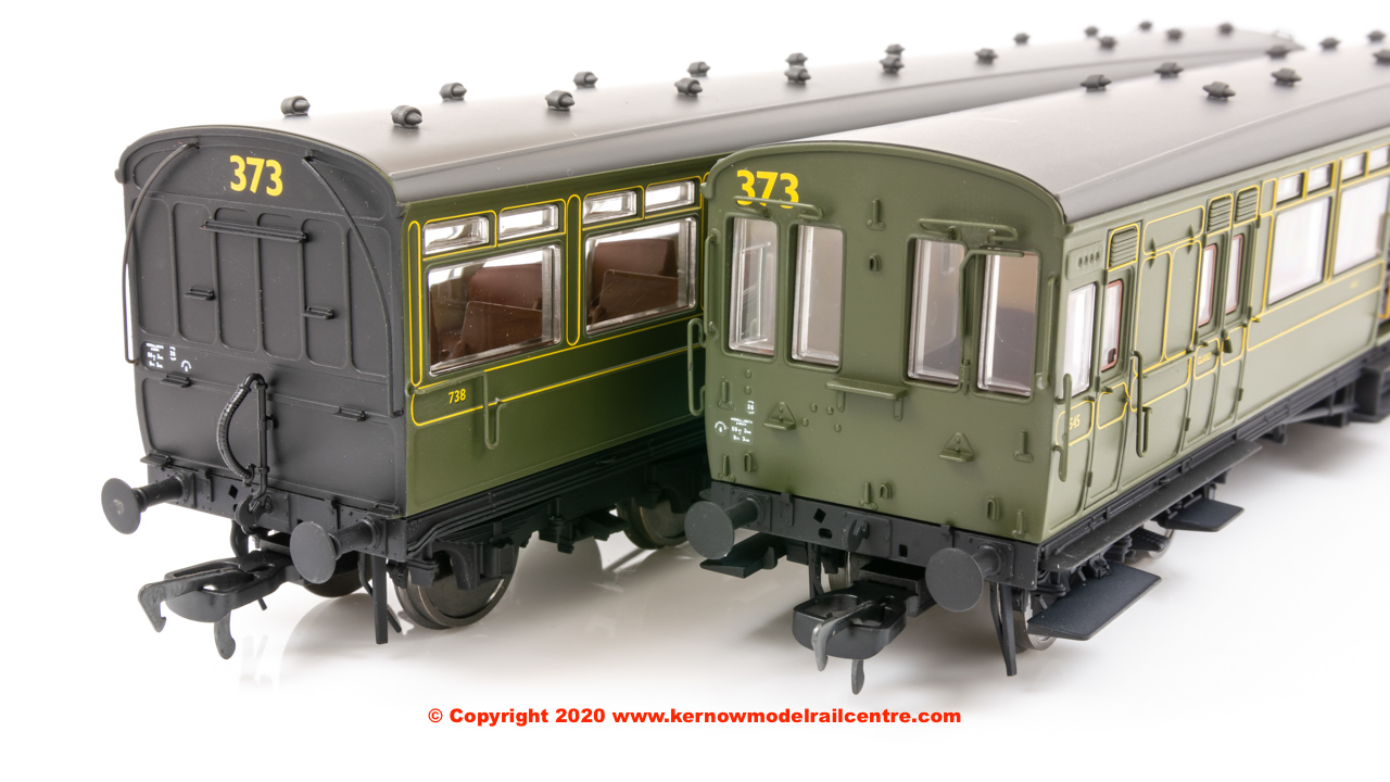 E86002 EFE Rail LSWR Push-Pull Gate Set number 373 in SR Olive