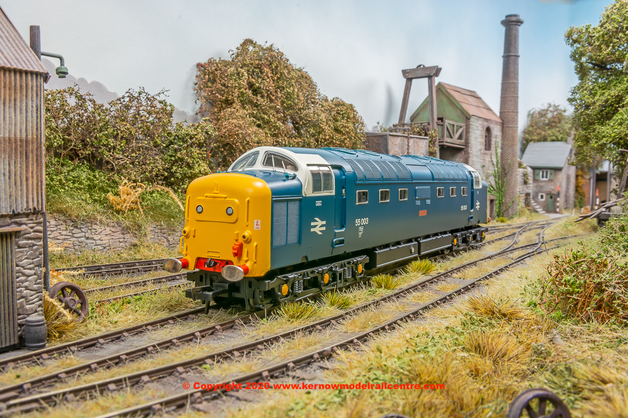 32-532A Bachmann Class 55 Deltic Diesel Loco number 55 003 Meld