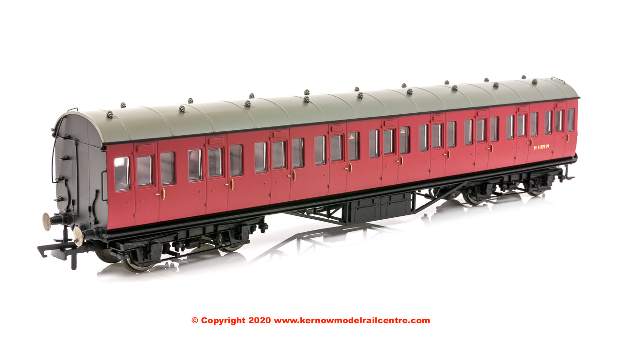 R4800 Hornby LMS Suburban Non-Corridor Third Class Coach