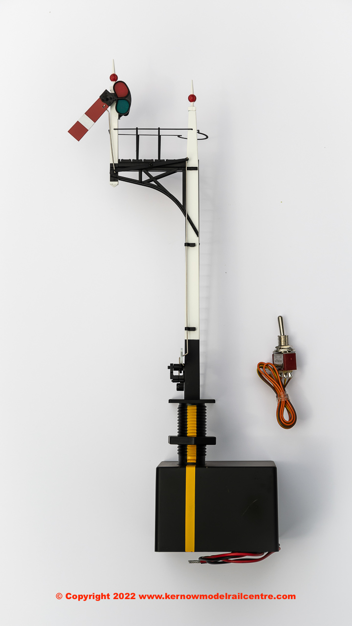 7L-001-008 Dapol Bracket Signal GWR Left Hand with one arm