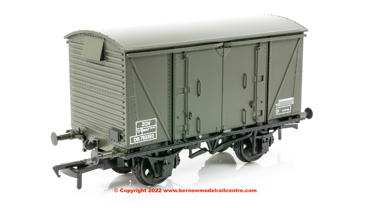 38-875 Bachmann BR 12T Vanwide Ventilated Van BR Departmental