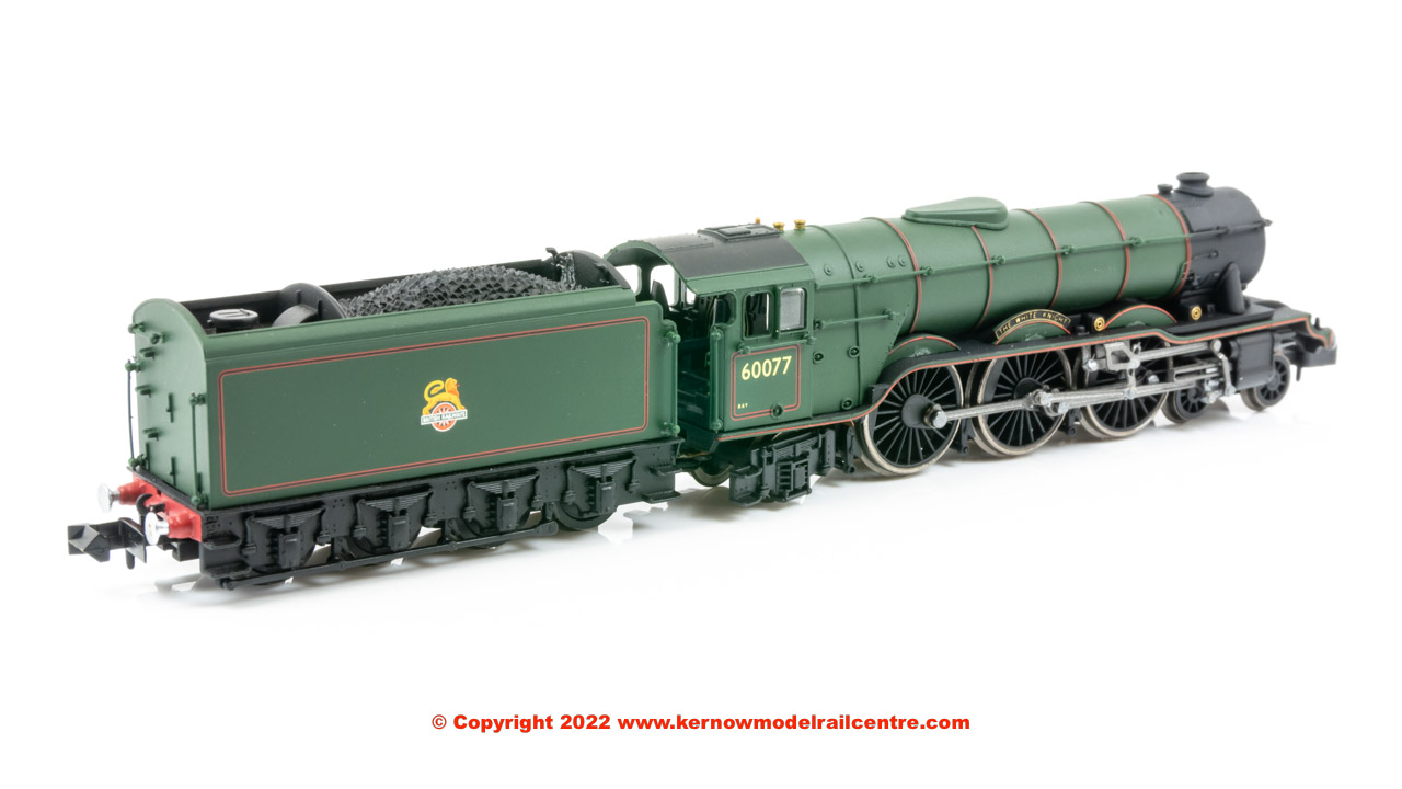 2S-011-009 Dapol Class A3 Steam Locomotive 60077 White Knight