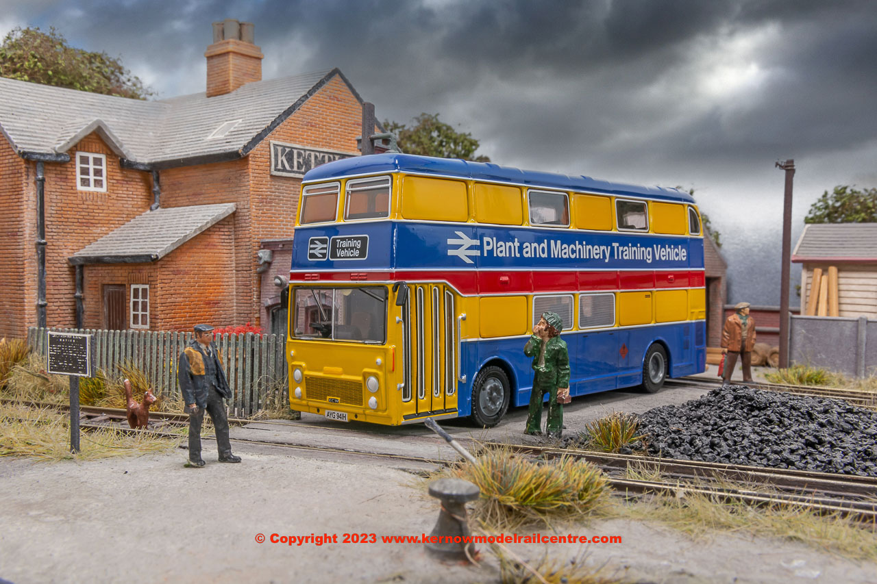 38120 Exclusive First Editions Bristol VRT Double Decker Bus