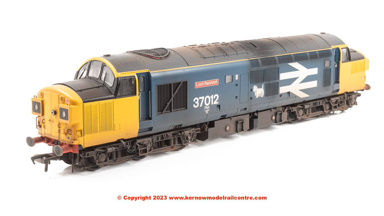 35-301YW Bachmann Class 37/0 Diesel Loco 37 012 Loch Rannoch