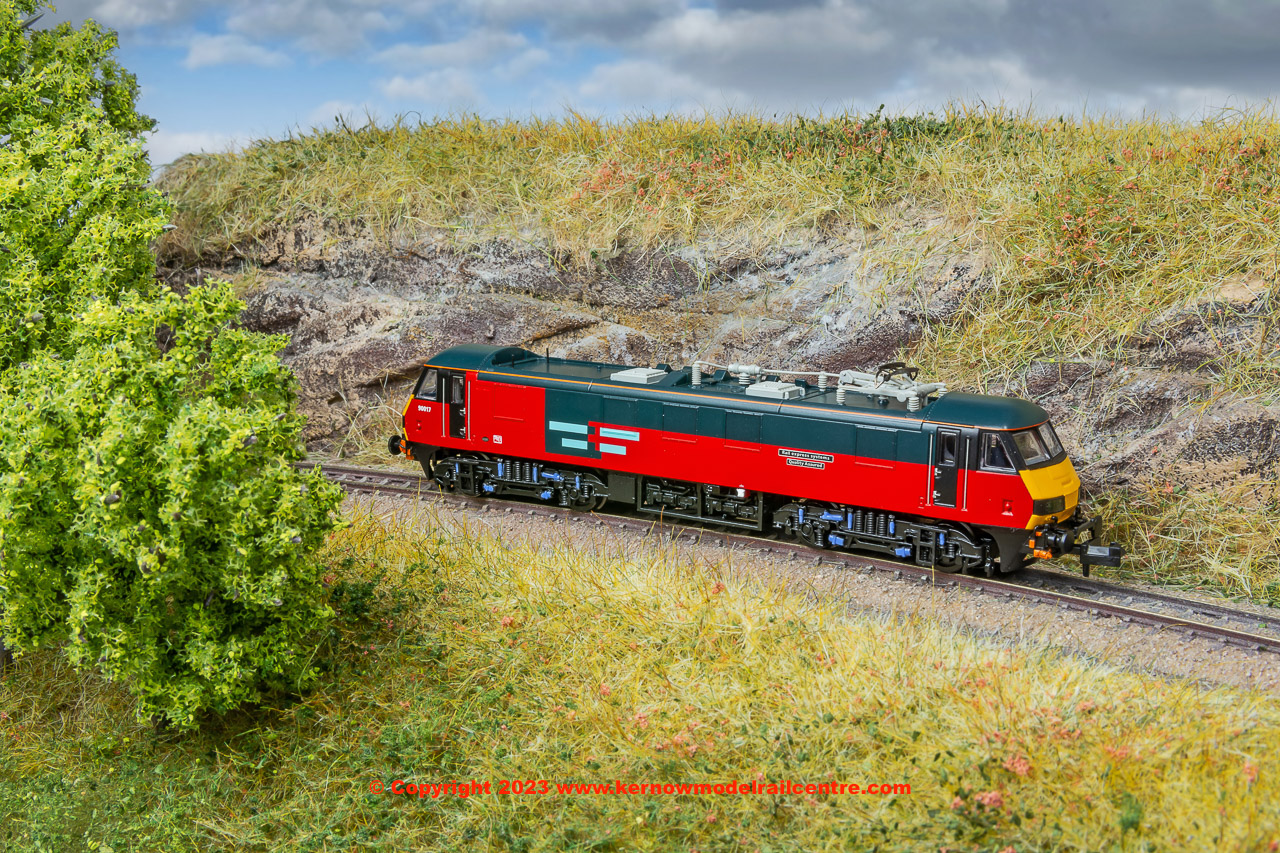 371-782ASF Graham Farish Class 90/0 90017 Rail Express Systems