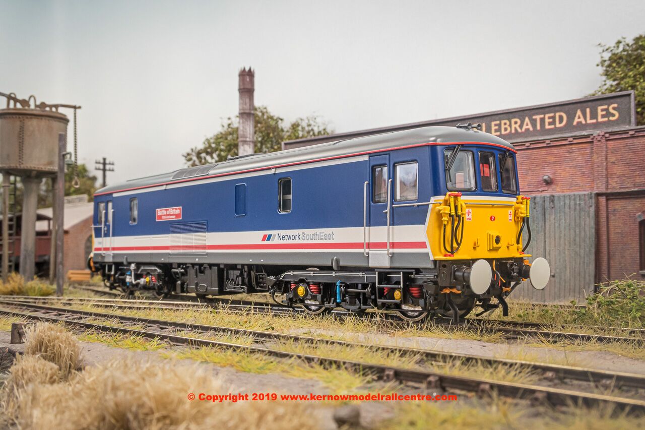 4D-006-011D Dapol Class 73 Electro-Diesel NSE Battle of Britain