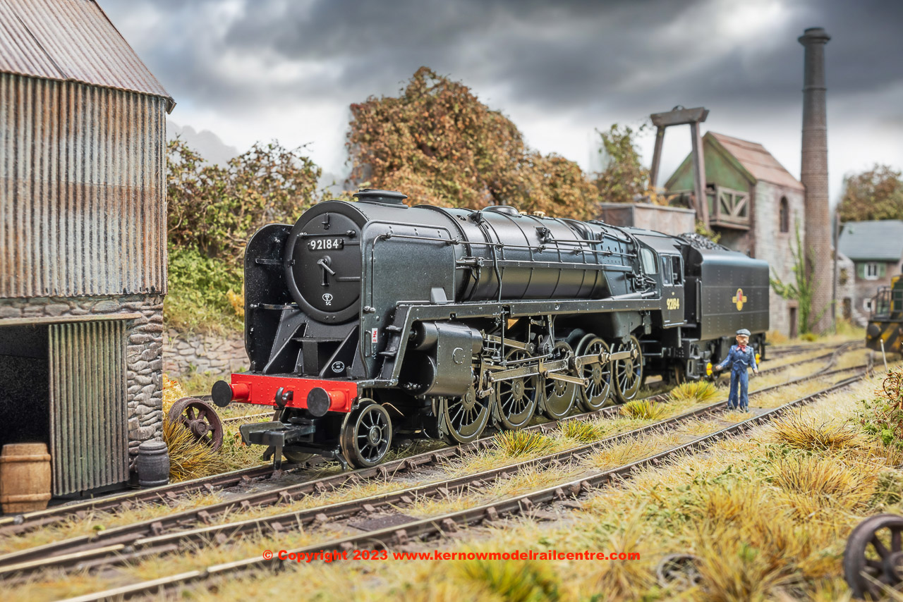 32-859B Bachmann BR Standard 9F BR1F Tender 92184 BR Black