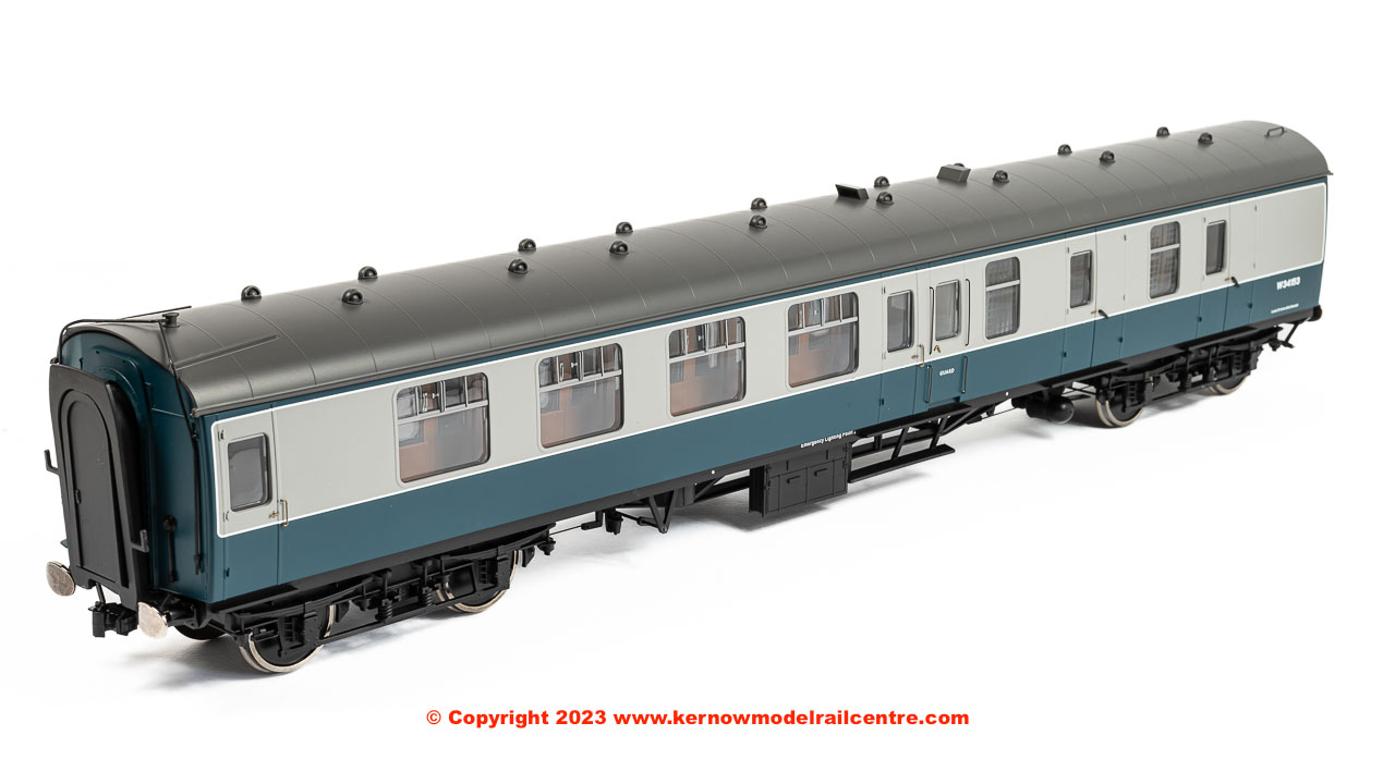 7P-001-502D Dapol BR Mk1 Blue/Grey BSK W34153