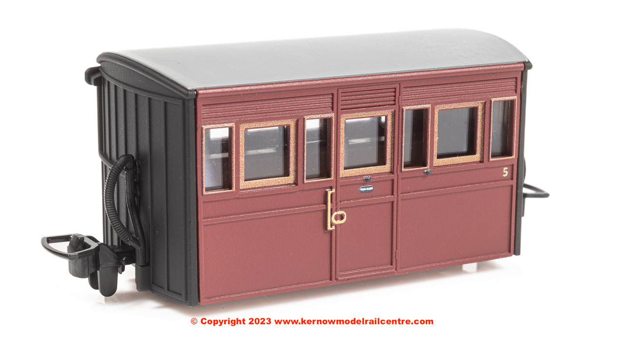 GR558C Peco Bug Box Coach - number 5 - 1970s 1980s livery