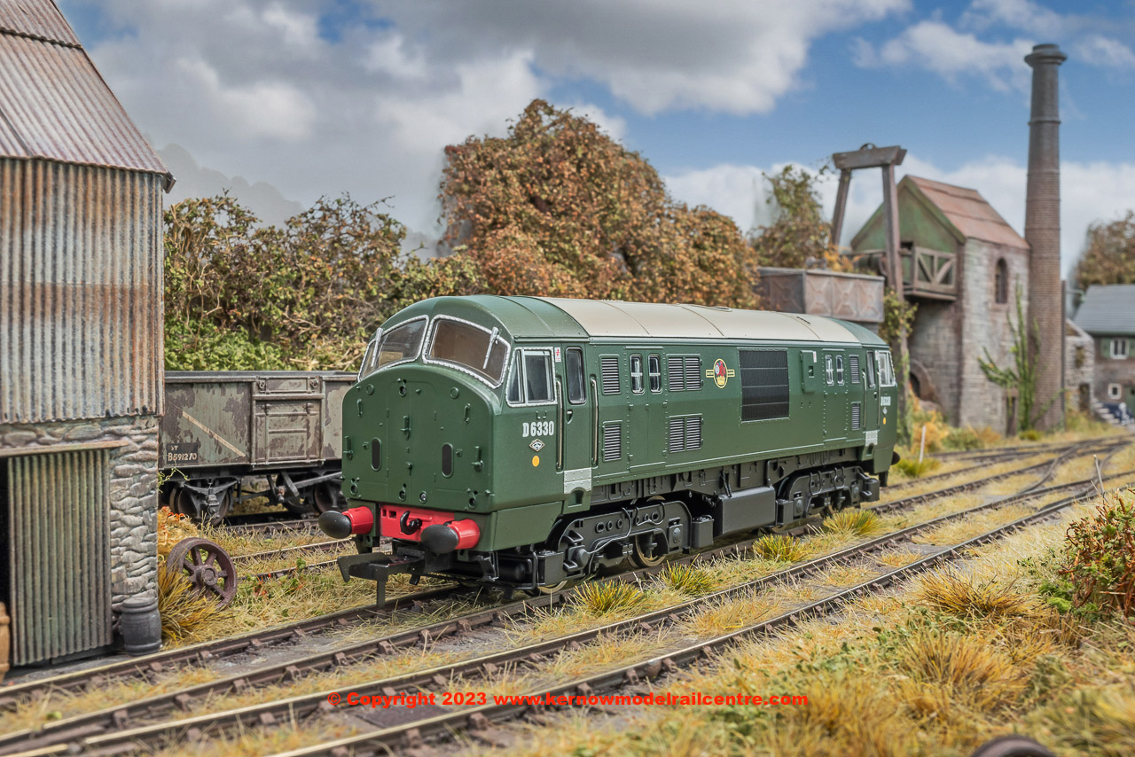 4D-012-010 Dapol Class 22 Diesel Locomotive number D6330