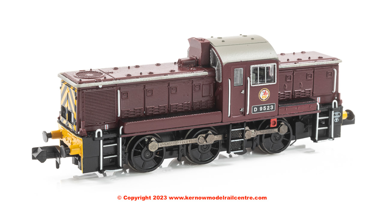 372-955SF Graham Farish Class 14 D9523 BR Maroon (Wasp Stripes)