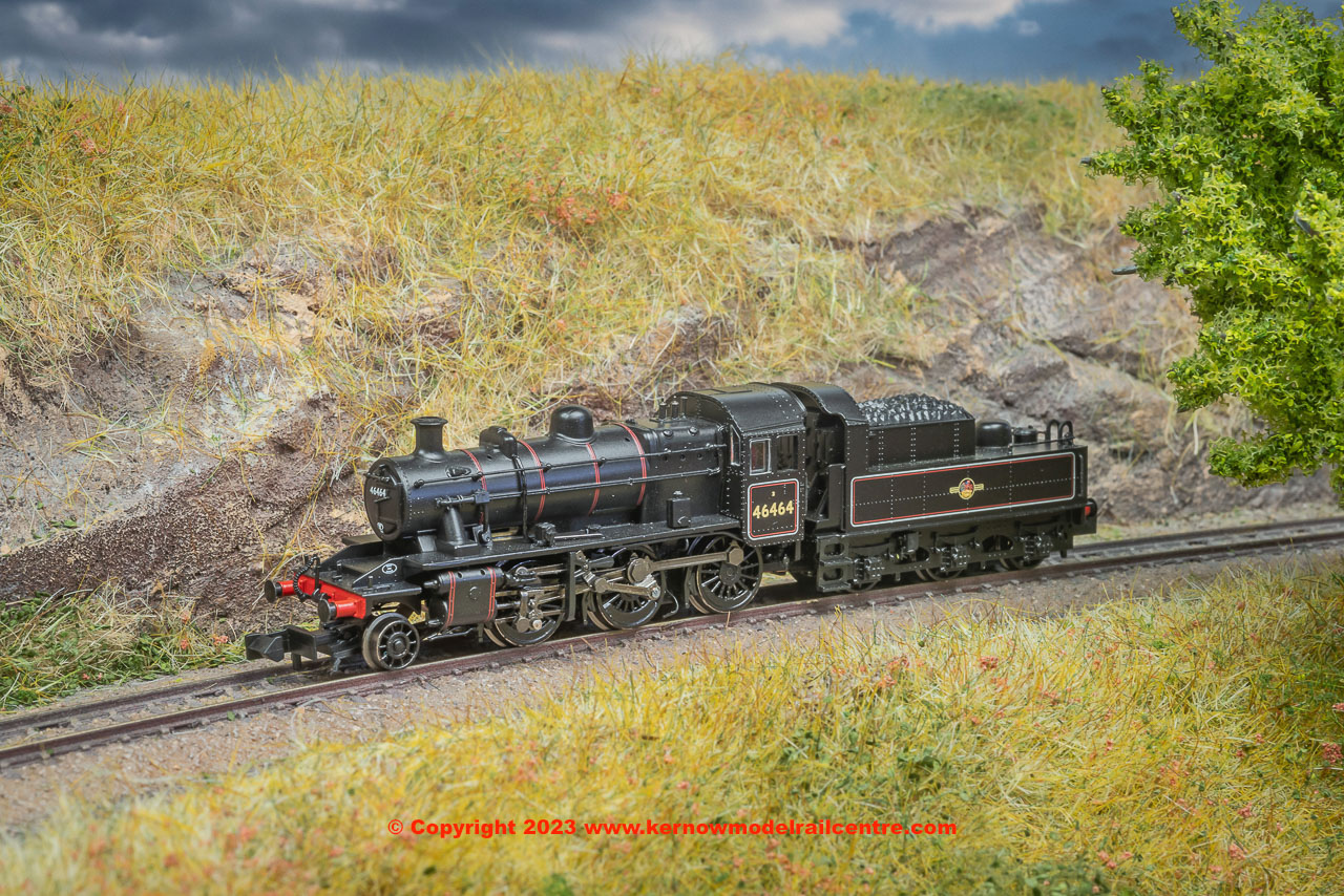 372-628B Graham Farish LMS Ivatt 2MT 46464 BR Lined Black