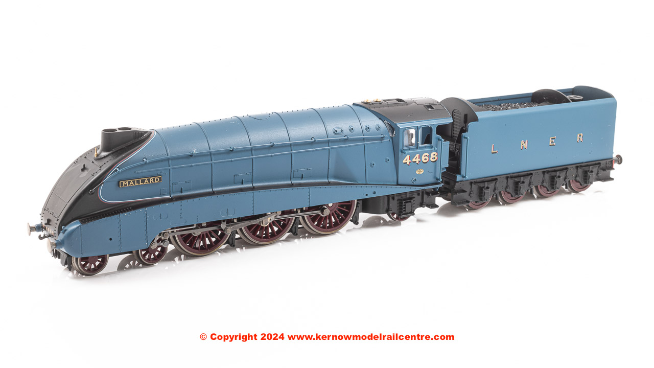 TT3007M Hornby LNER Class A4 4-6-2 4468 Mallard - Era 3