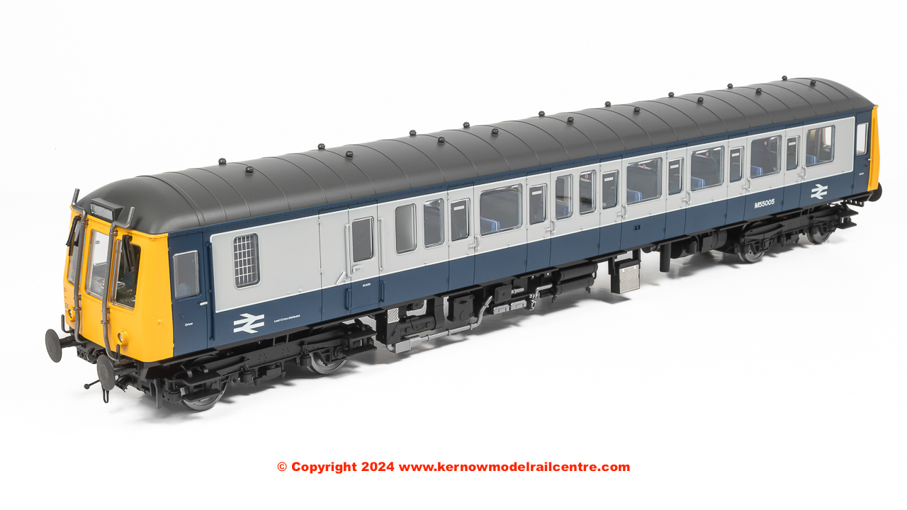 7D-015-008 Dapol Class 122 Single Car DMU - M55005
