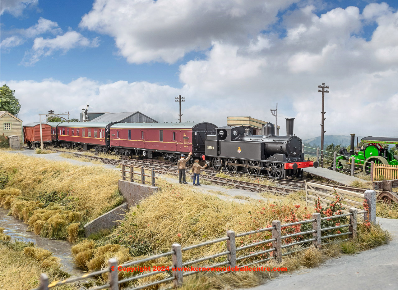 30-180 WSL Bachmann The Station Pilot Train Set