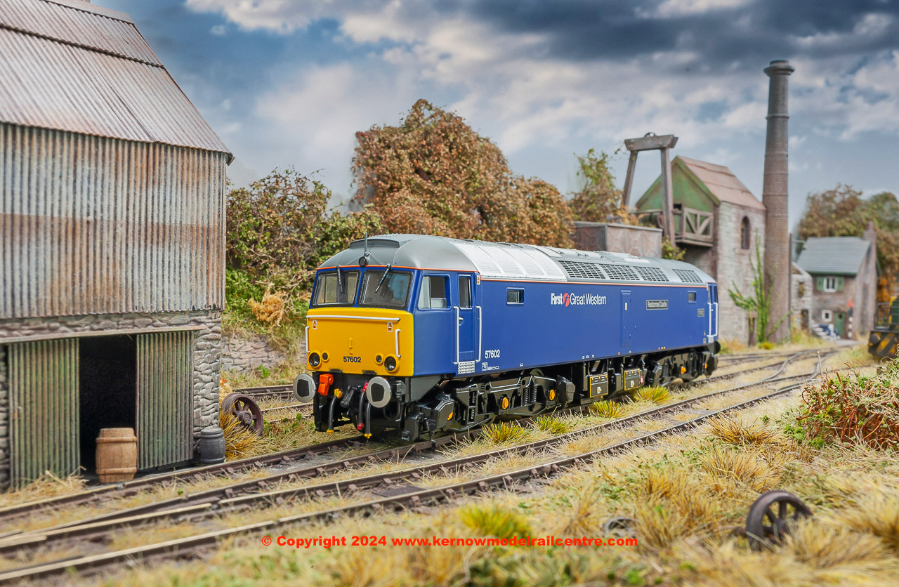 GM4240601 WSL Heljan Class 57 Diesel Loco 57602 Restormel Castle