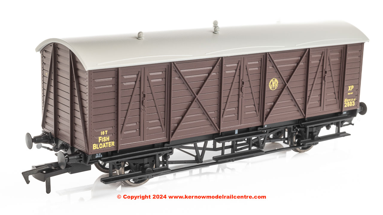 E87059 EFE Rail GWR 10T 'Bloater' Fish Van GWR Brown