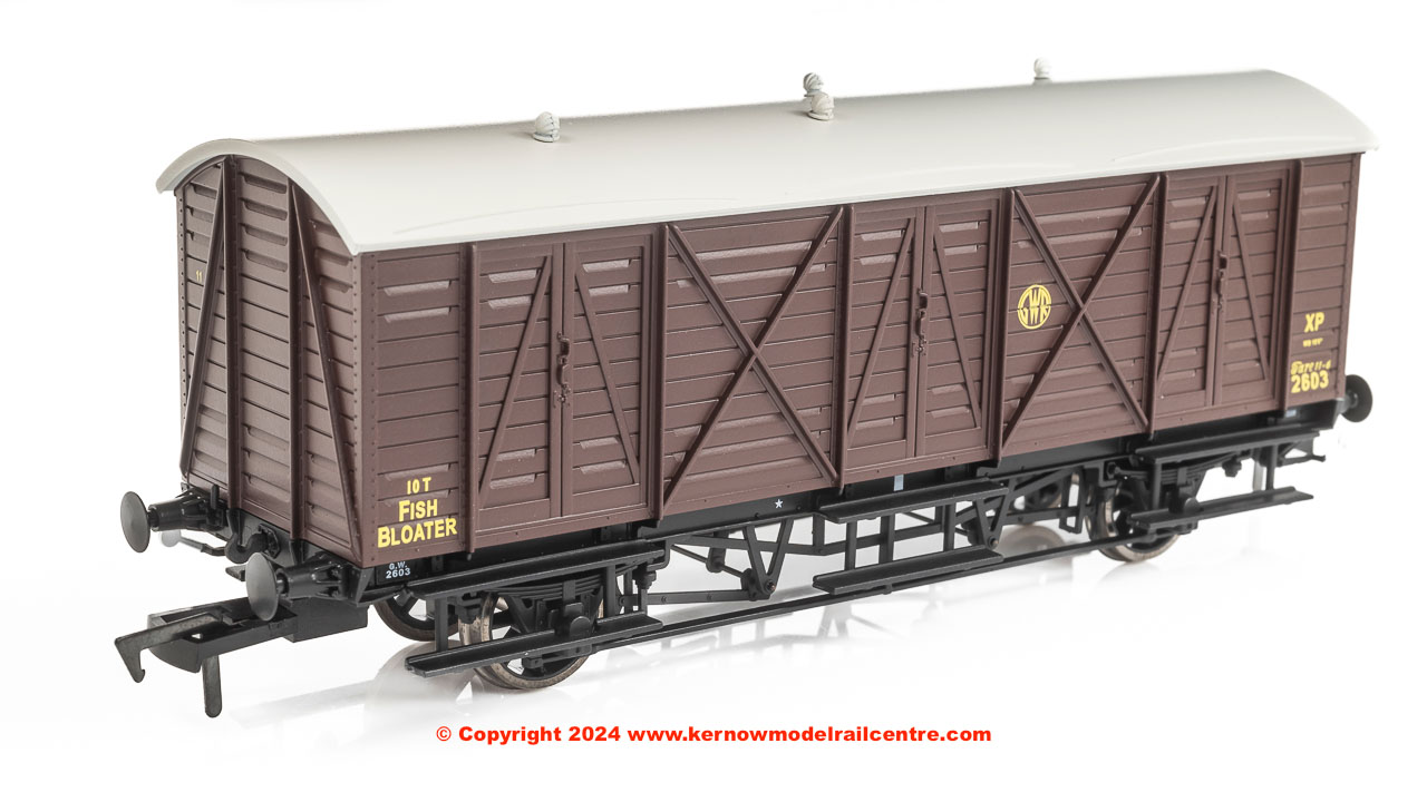 E87059 EFE Rail GWR 10T 'Bloater' Fish Van GWR Brown