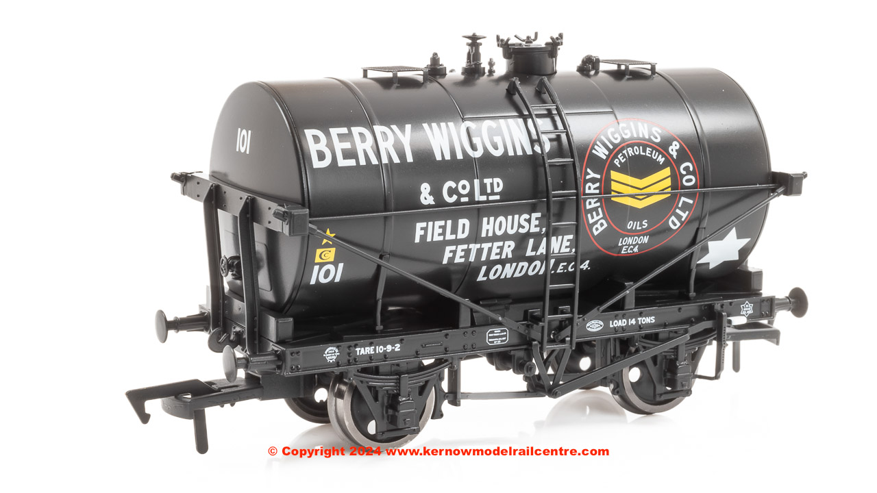 4F-059-005 Dapol 14 Ton Tank Wagon Class B - Berry Wiggins
