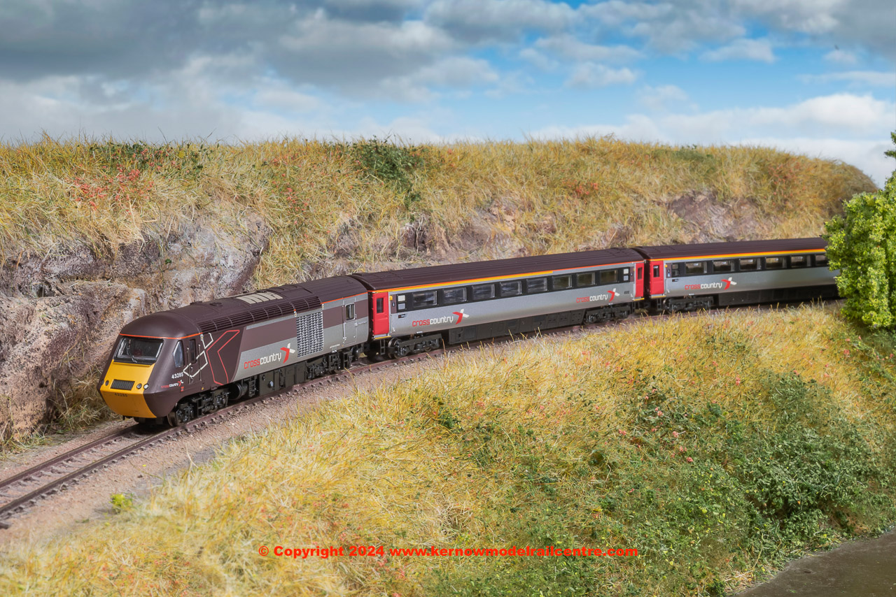 2D-019-016 Dapol Class 43 HST Cross Country Pack