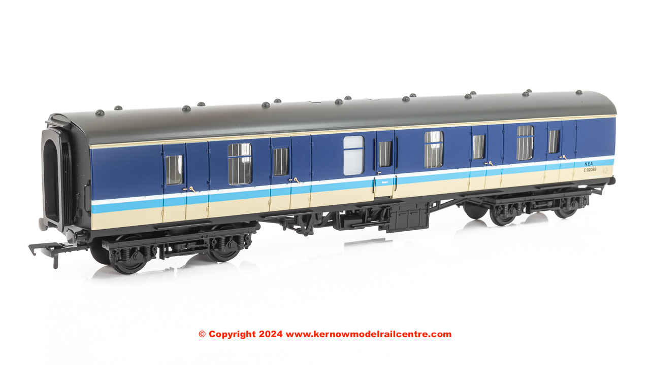 39-181A Bachmann BR Mk1 NEA Brake Gangwayed BR Provincial