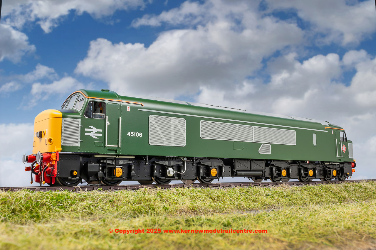 4529 Heljan Class 45/1 Diesel - 45 106 - BR Railtour Green