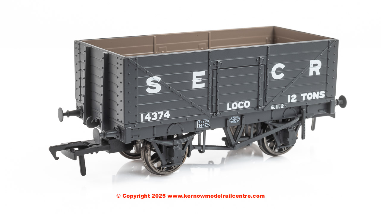 967405 Rapido SECR D1357 7 Plank Wagon SECR Loco Coal 14374