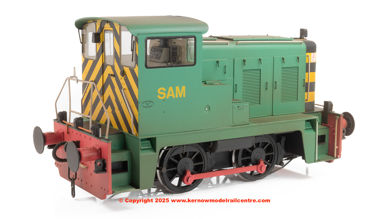 2877 Heljan Class 02 0-4-0 Diesel Locomotive ex D2868 SAM