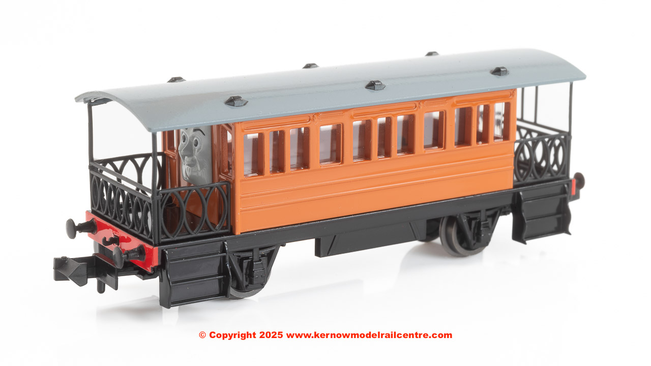 76091 Bachmann Thomas and Friends Henrietta Coach