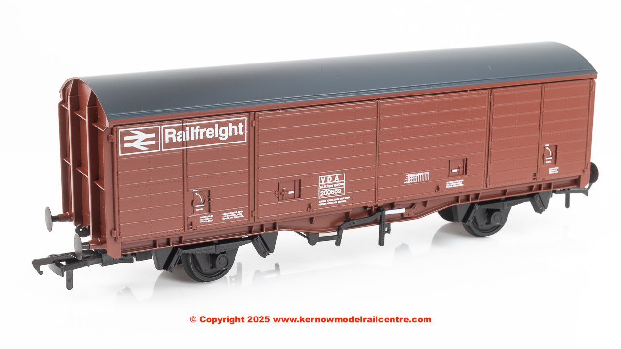 38-145A Bachmann BR VDA Van BR Freight Brown (Railfreight)