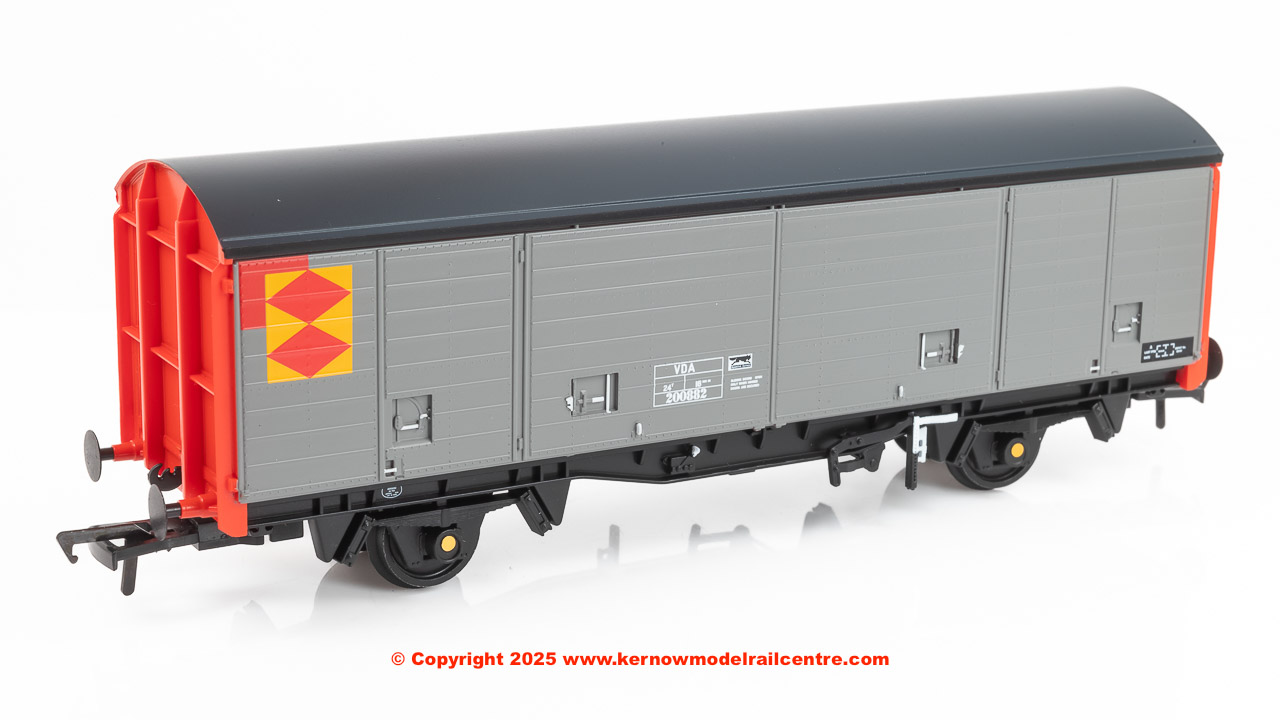 38-147A Bachmann BR VDA Van BR Railfreight Distribution Sector