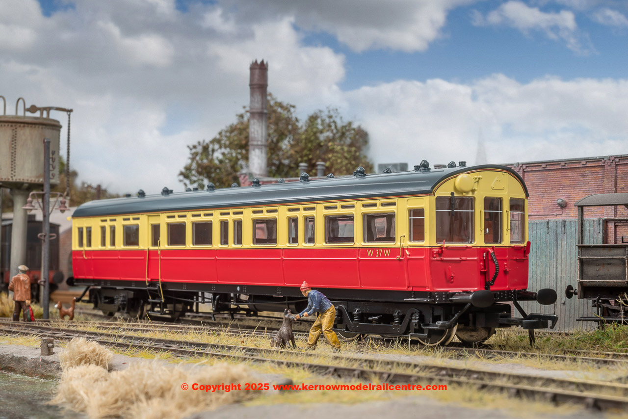 4P-004-005 Dapol GWR Autocoach W37W BR Carmine/Cream